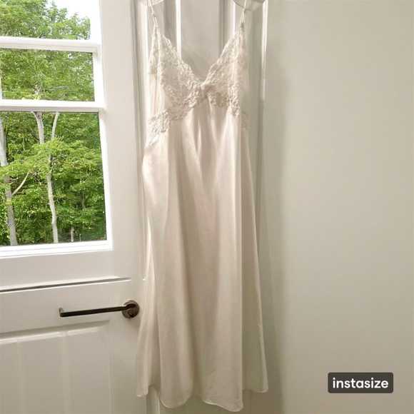 Belle Nuit | Intimates & Sleepwear | Belle Nuit Intimates Long White ...